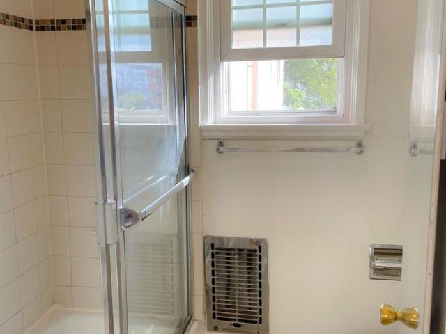 Eastborne Apartments Studio Apartment for Rent at 10422 Eastborne Ave, Los Angeles, CA 90024 Westwood