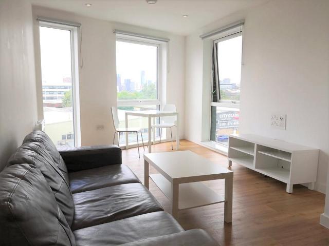 Eastbank Tower, 277 Great Ancoats. 2 bed flat to rent £1,325 pcm £306 pw