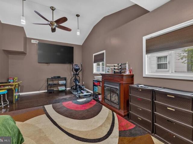 Eastbrook Ln, Willingboro, Home For Sale