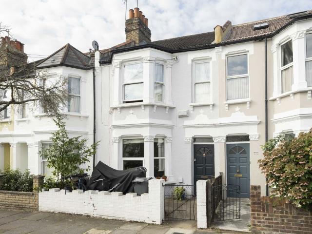 Eastbury Grove, Chiswick W4, 1 bed flat to rent, £1,900 pcm | PrimeLocation