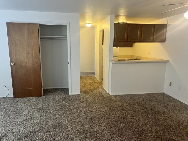 EastGate Apartments Leasing