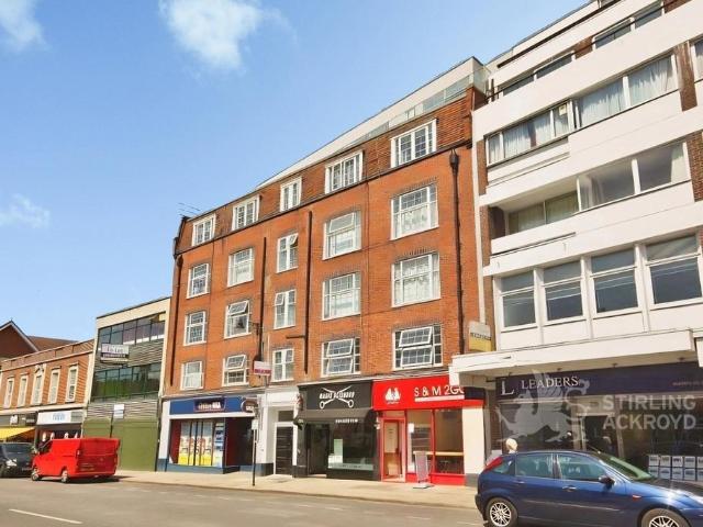 Eastgate House, 223 High Street. Studio to rent £1,050 pcm £242 pw