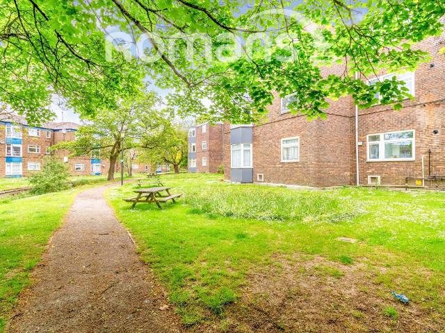 Eastgate Street, Winchester SO23, 5 bed flat to rent, £2,500 pcm | PrimeLocation