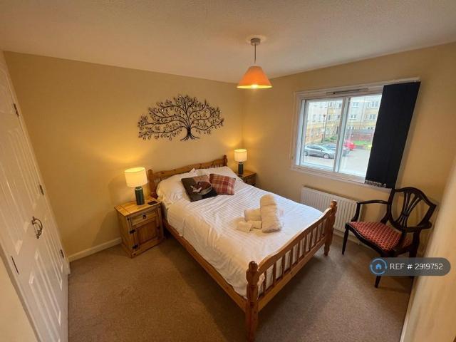 Easter Dalry Place, Edinburgh, EH11 2 bed flat to rent £1,600 pcm £369 pw