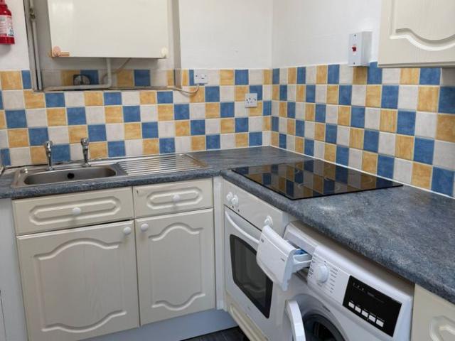Easterly Road, Leeds LS8, Studio to rent, £675 pcm | PrimeLocation