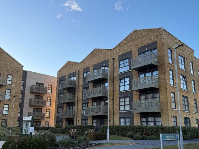 Eastern Avenue, Western Cross, Ebbsfleet Valley, Swanscombe DA10, 2 bed flat to rent, £1,750 pcm | PrimeLocation