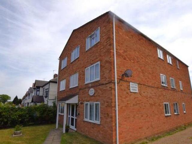 Eastern Avenue, Ilford, 2 Bedroom Apartment