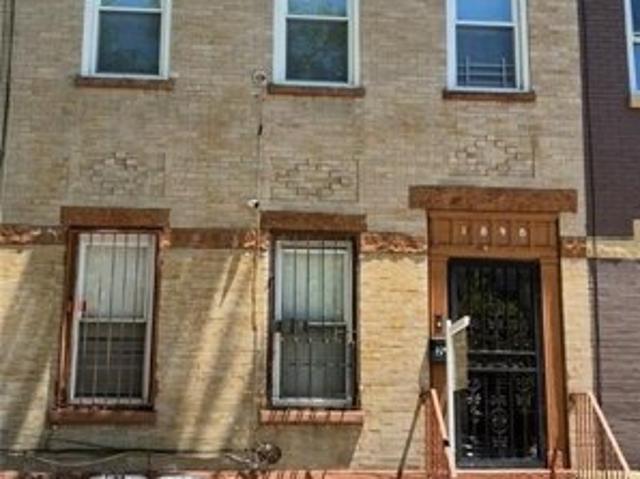Eastern Pkwy, Brooklyn, Home For Sale