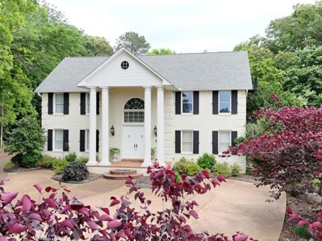 Eastern Shores Dr, Lexington, Home For Sale