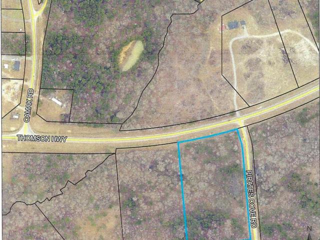 Eastern 1/2 of thomson hwy