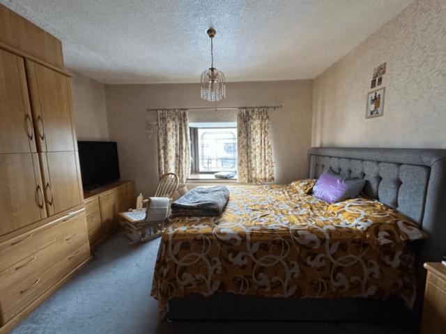 Easternville Gardens, Ilford, IG2 3 bed terraced house to rent £2,400 pcm £554 pw