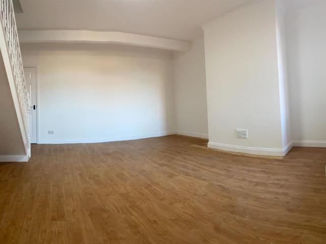Eastfield Side, Sutton In Ashfield NG17, 1 bed maisonette to rent, £650 pcm | PrimeLocation
