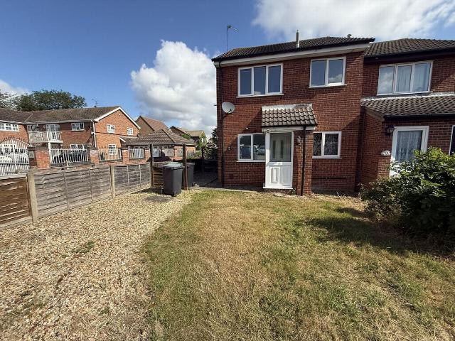 Eastfield Road, Thurmaston LE4, 2 bed terraced house to rent, £1,000 pcm | PrimeLocation