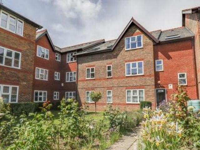 Eastfield Road, Brentwood, 1 Bedroom Apartment