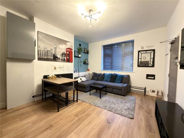 Eastfield Road, Peterborough, Cambridgeshire PE1, 1 bed flat to rent, £750 pcm | PrimeLocation