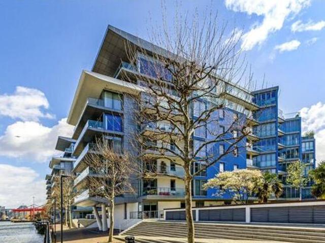 Eastfields Avenue, Chapelier House, Putney, 2 Bedroom Apartment