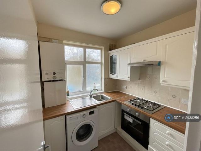 Eastfields Road, Merton, CR4 2 bed maisonette to rent £2,200 pcm £508 pw