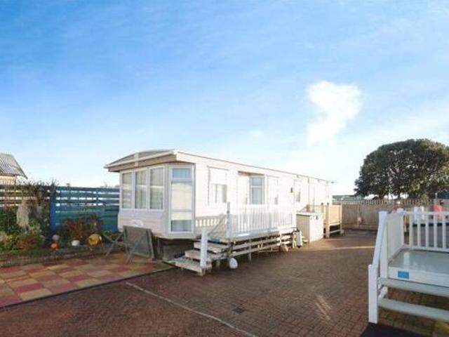 Eastoke Avenue, Hayling Island, 2 Bedroom Detached
