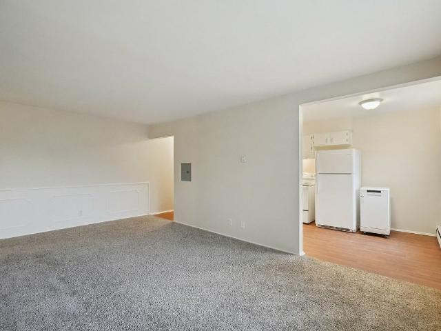 Eastlawn Arms Apartments 1 Bedroom Apartment for Rent at 2211 Eastlawn Dr, Midland, MI 48642