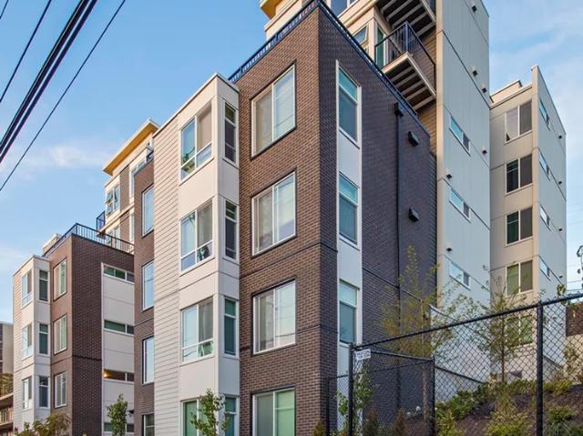 Eastlake Flats | 2820 Eastlake Ave E Studio Apartment for Rent at 2820 Eastlake Ave E, Seattle, WA 98102 Eastlake