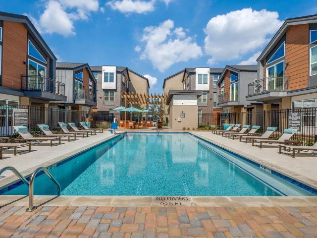Eastlake Residences 2 Bedroom Apartment for Rent at 10030 Garland Rd, Dallas, TX 75218