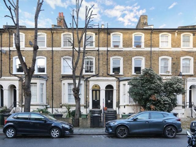 Eastlake Road, London SE5, 2 bed flat to rent, £2,400 pcm | PrimeLocation