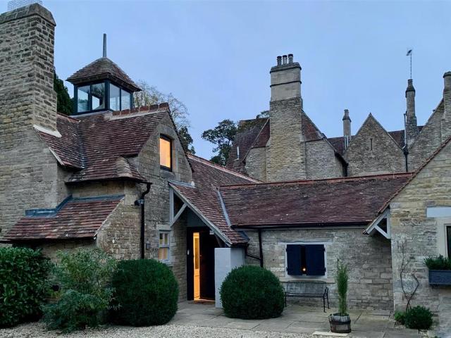 Eastleach, Eastleach GL7 3 bed house to rent £2,995 pcm £691 pw