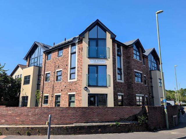 EASTLEIGH LEIGH ROAD UNFURNISHED 1 bed flat to rent £1,150 pcm £265 pw