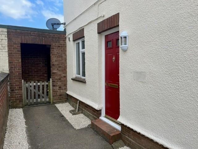 Eastleigh Road, Devizes SN10, 1 bed flat to rent, £775 pcm | PrimeLocation