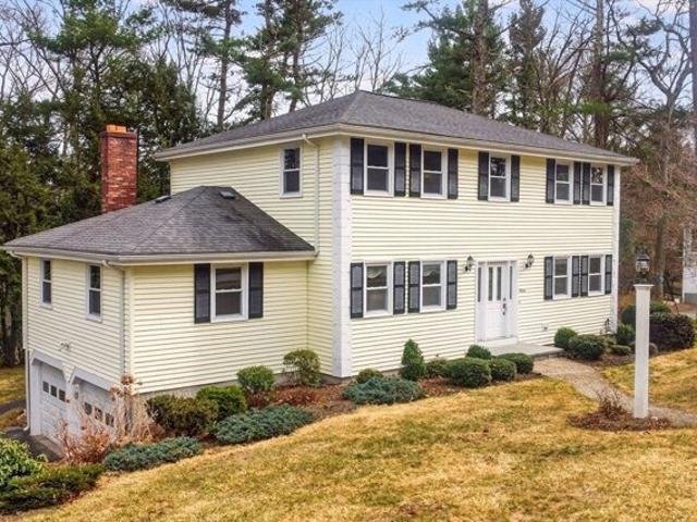 Eastmount Rd, Medfield, Home For Sale