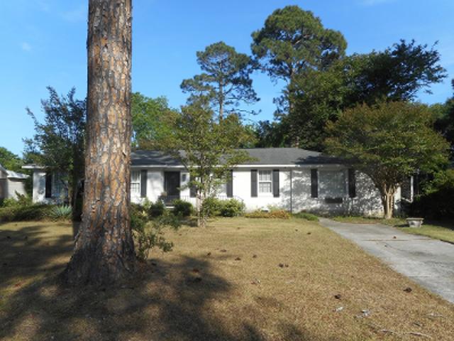 Eastmont Dr
