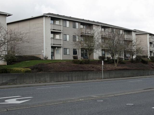 Eastman Heights 1 Bedroom Apartment for Rent at 301 Northwest Eastman Parkway, Gresham, OR 97030 Gresham Northwest