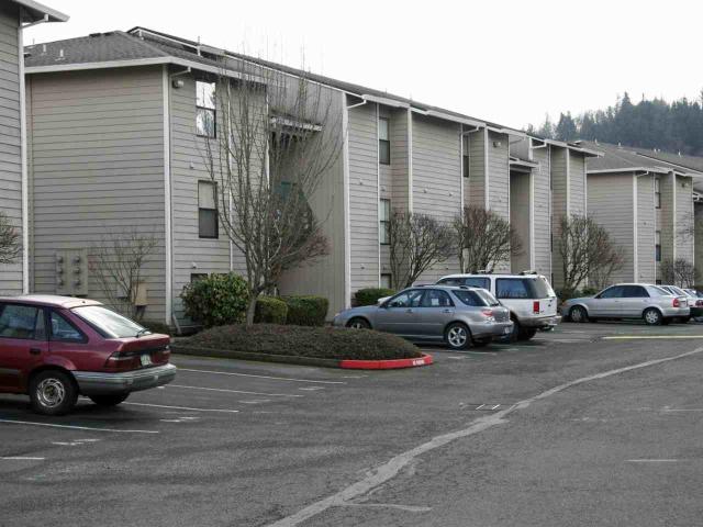 Eastman Heights 1 Bedroom Apartment for Rent at 301 Northwest Eastman Parkway, Gresham, OR 97030 Gresham Northwest