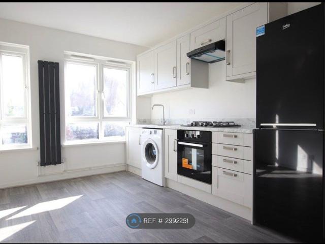 Eastney Road, Croydon CR0, 3 bed flat to rent, £1,990 pcm | PrimeLocation
