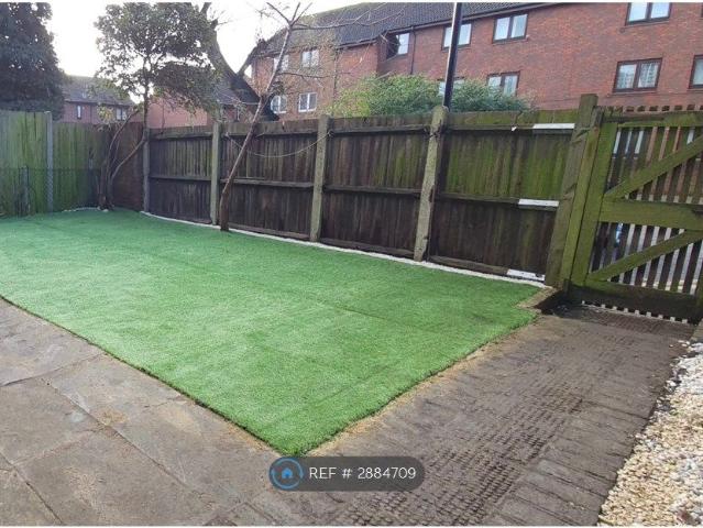 Eastney Road, London CR0, 2 bed flat to rent, £1,750 pcm | PrimeLocation