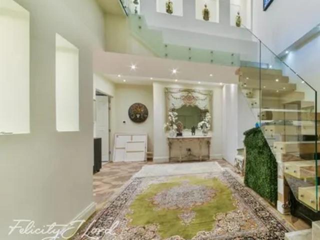 Eastside Academy Apartments, 236 Dalston Lane, Lower Clapton, London, E8 1LX, United Kingdom | 3 bed apartment for rent #130653860 | Rentberry