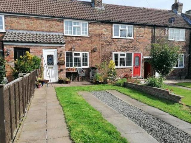 Eastside Cottages, Skipsea Brough, 2 Bedroom Cottage