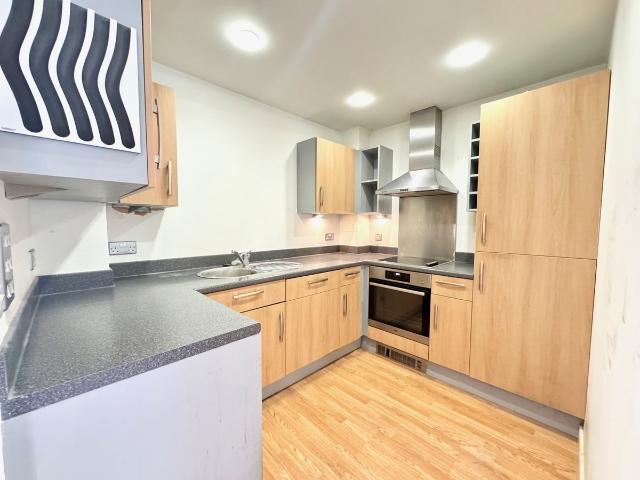 Eastside Mews, London E3, 2 bed flat to rent, £1,900 pcm | PrimeLocation