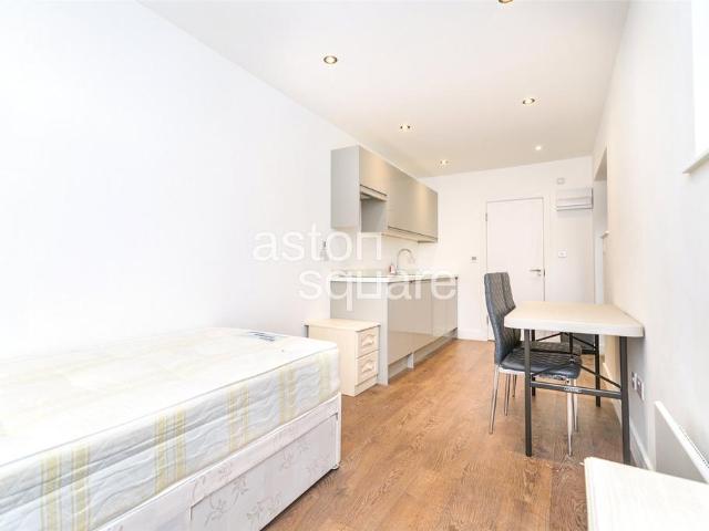 Eastside Road, London, NW11 Property to rent £1,045 pcm £241 pw
