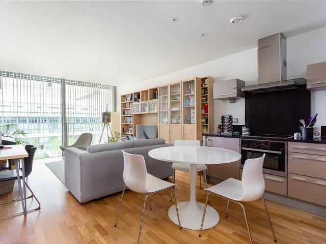 Eaststand Apartments, Highbury. 1 bed flat to rent £2,300 pcm £531 pw