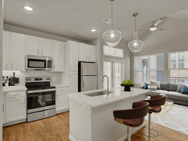 Eastpark Apartments