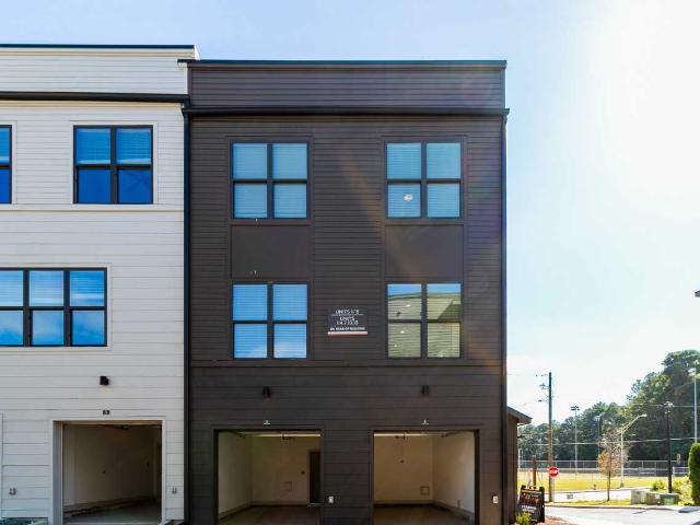 EastWood Townhomes 2 Bedroom Apartment for Rent at 277 Clifton St Se, Atlanta, GA 30317 Kirkwood