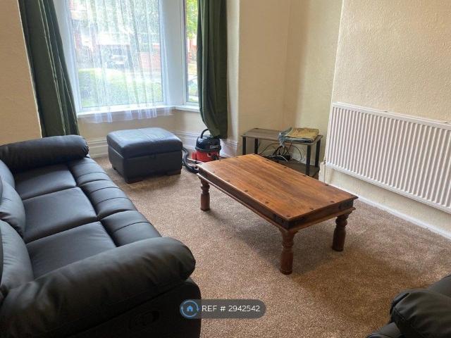 Eastwood Avenue, Manchester M40, Room to rent, £600 pcm | PrimeLocation