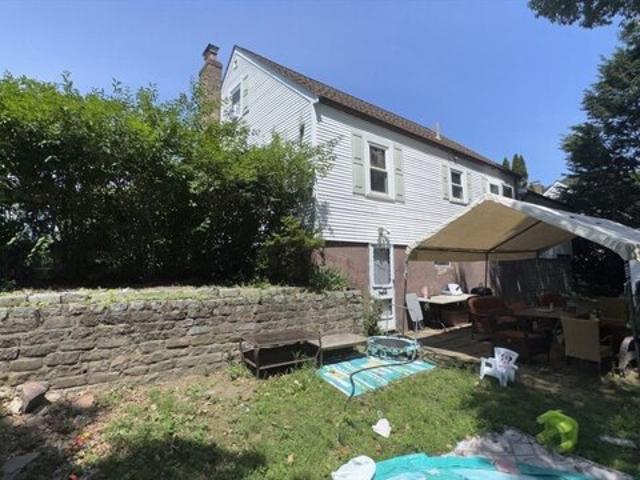 Eastwood Circuit, Boston, Home For Sale