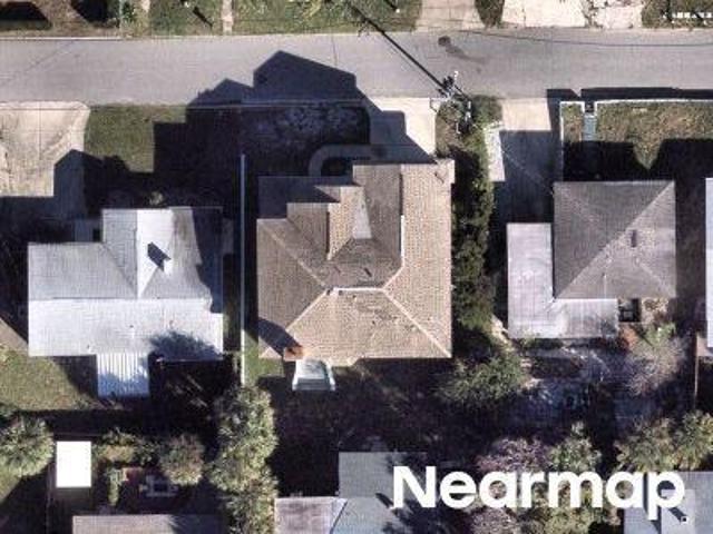 Eastwood Ln