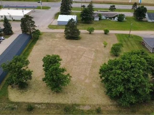 Eastwood Ln, Motley, MN 56466