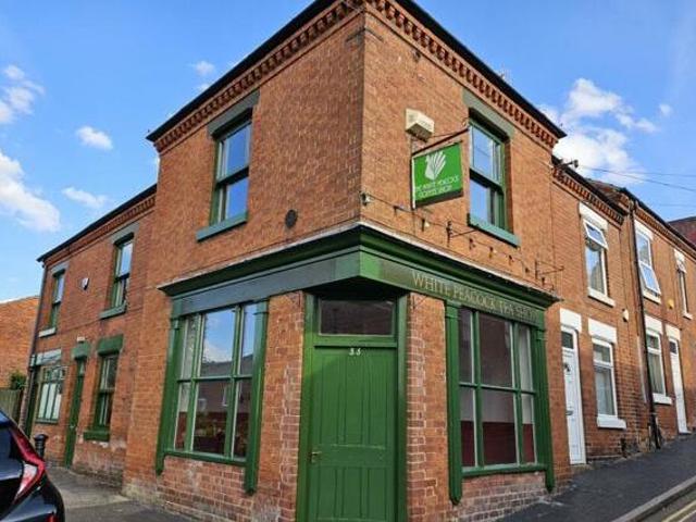 Eastwood, Scargill Walk, Nottingham, 2 Bedroom End
