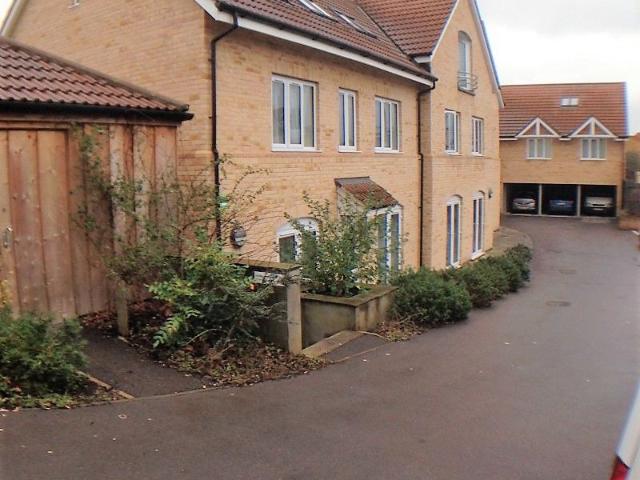 Eastwick Road, Taunton, Somerset TA2, 2 bed flat to rent, £895 pcm | PrimeLocation