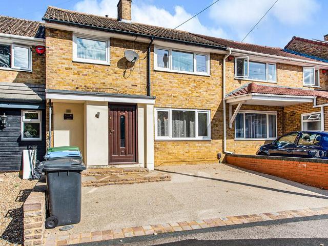 Eastwick Row, Hertfordshire HP2 3 bed terraced house to rent £1,900 pcm £438 pw