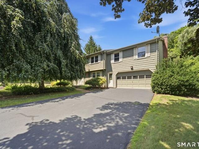 Eastview Dr, Windsor, Home For Sale